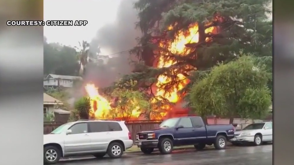 1 person killed in Eagle Rock house fire | FOX 11 Los Angeles