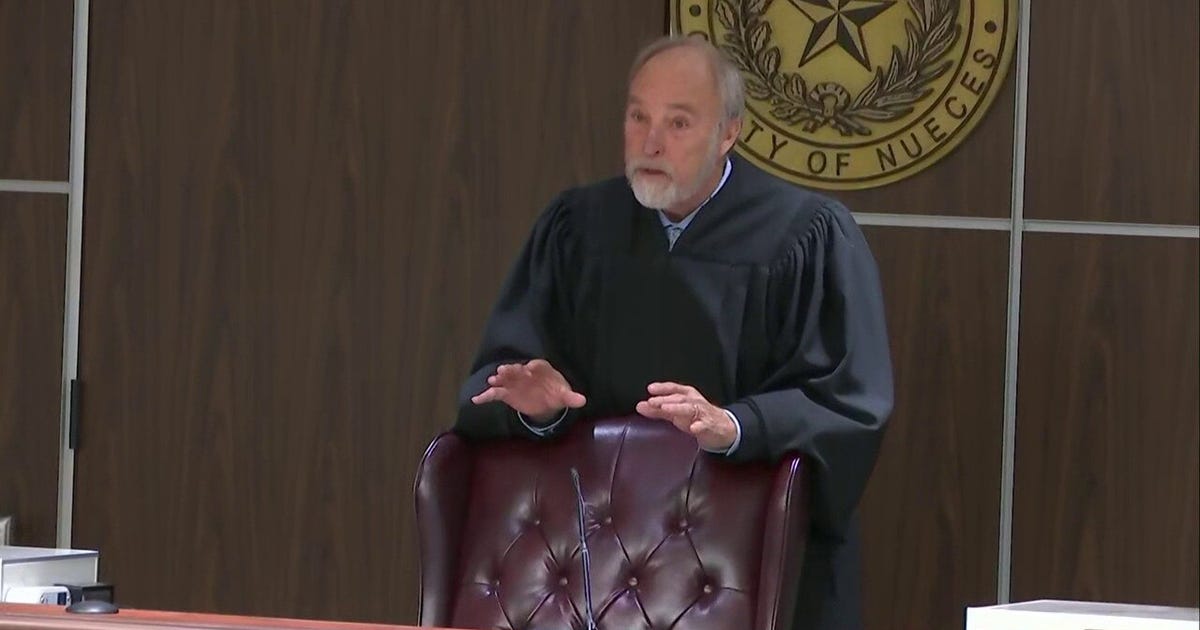 Uvalde shooting trial: Outburst in the courtroom | FOX 4 Dallas-Fort Worth