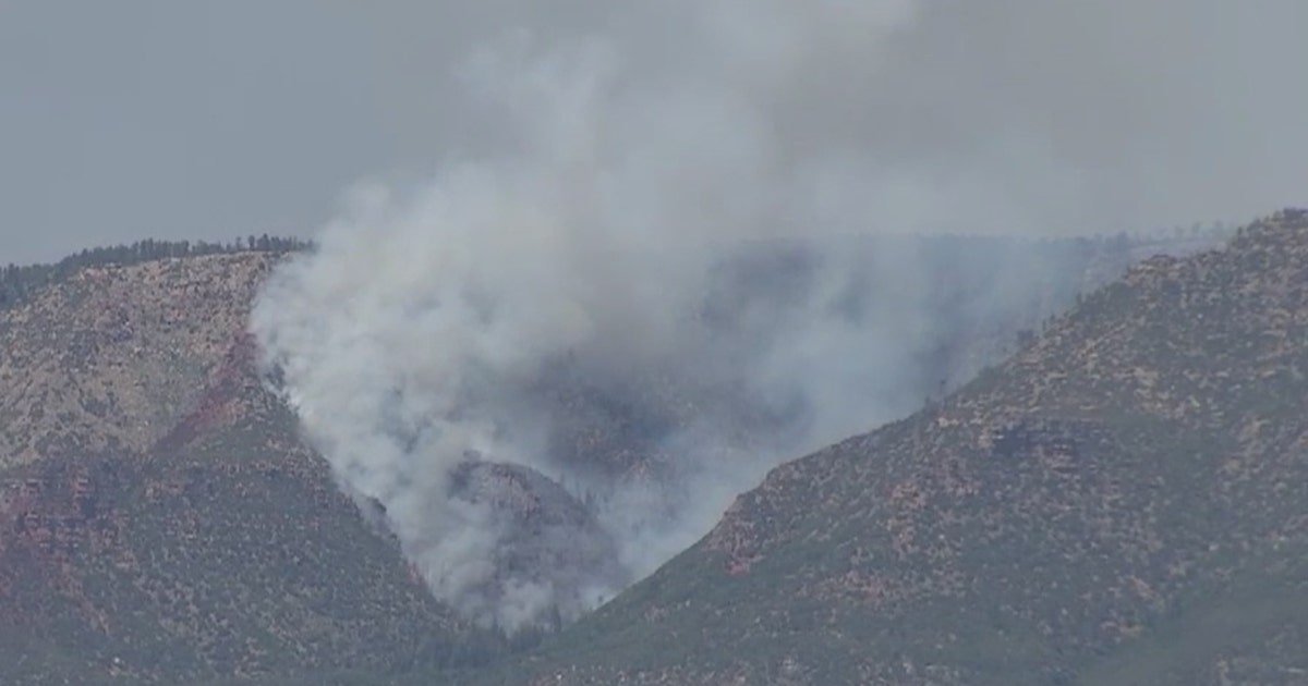 Evacuation orders issued as Highline Fire continues to burn | FOX 10 ...