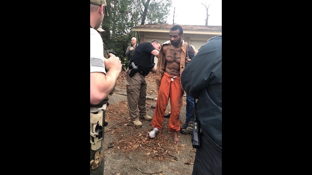 Prisoner with murder warrants captured after escaping custody in Texas ...