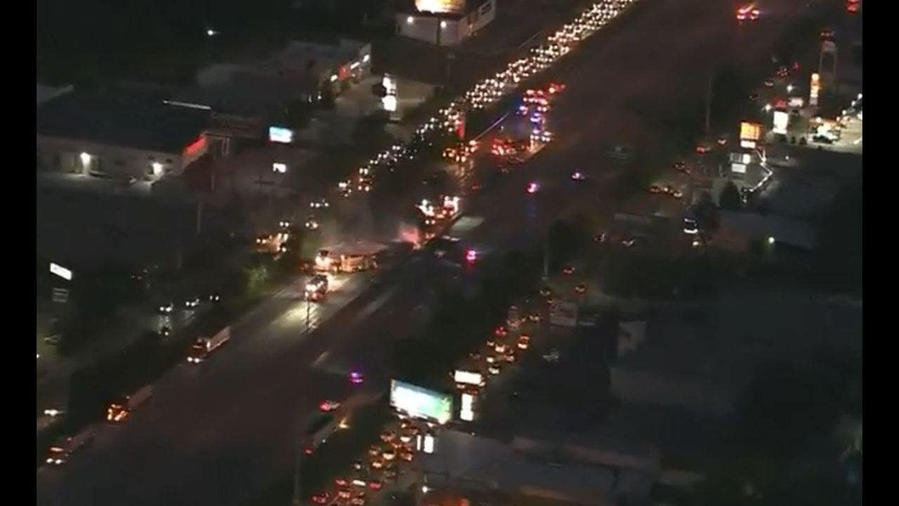 18-wheeler, several vehicles engulfed in flames after vehicle fire on ...