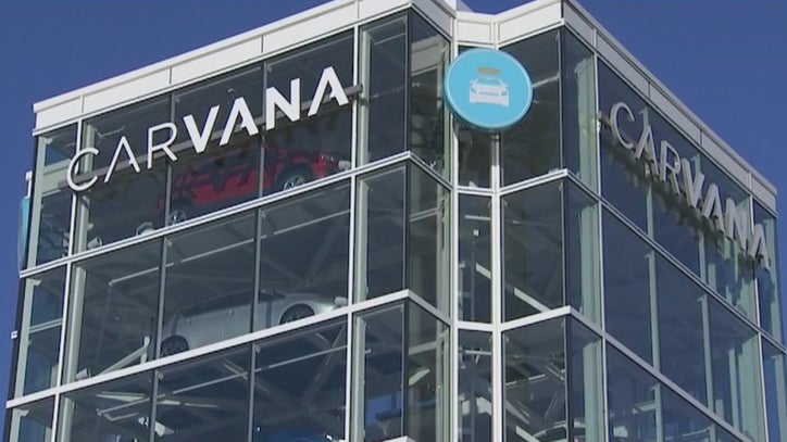 New Carvana 'vending machine' opens in Tempe | FOX 10 Phoenix