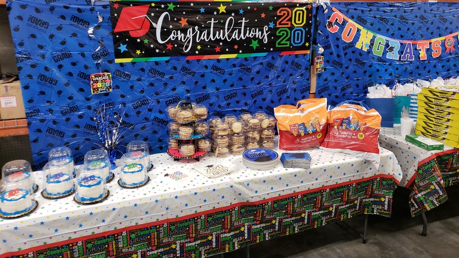 Winn-Dixie in Valrico throws graduation ceremony for workers graduating ...