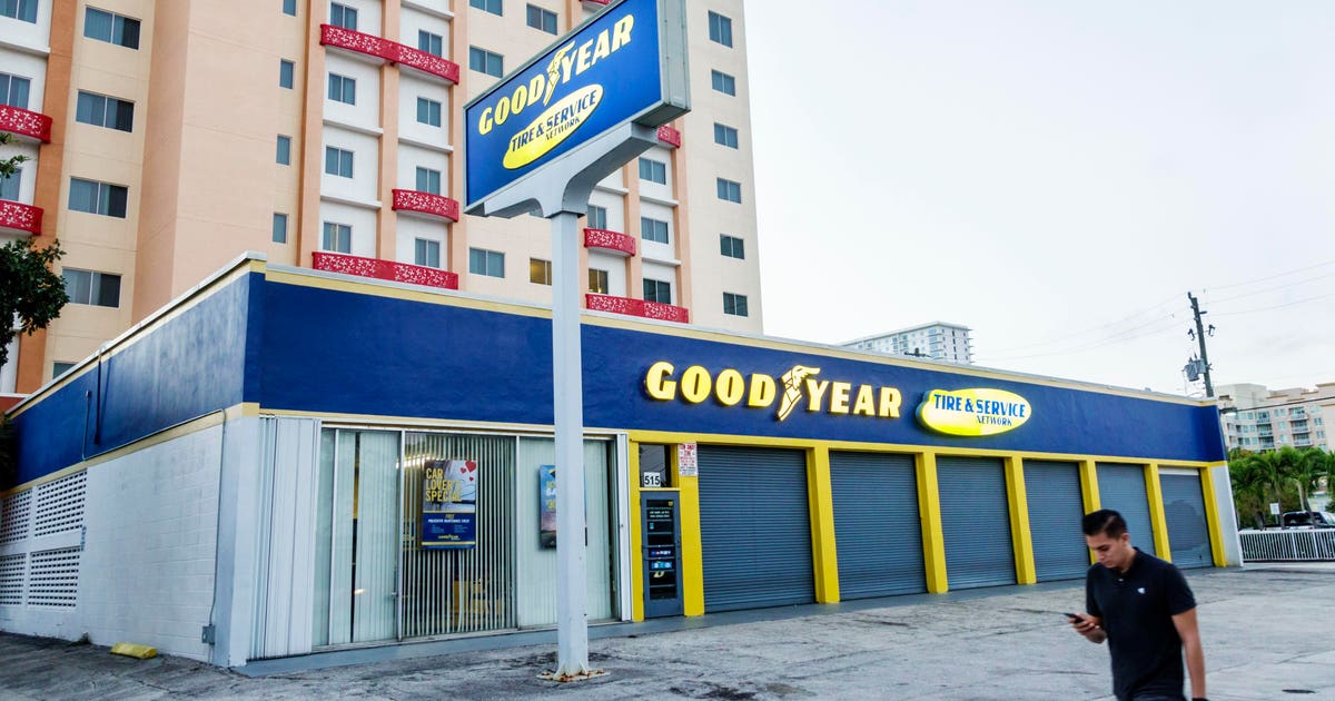 Trump calls for boycott of Goodyear after employee shares photo of ...