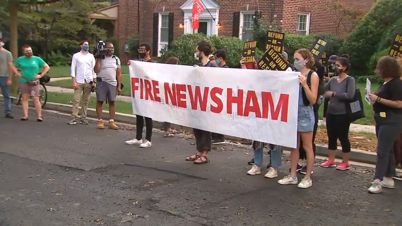 Protesters gather outside DC mayor's home after officer shot, killed 18 ...