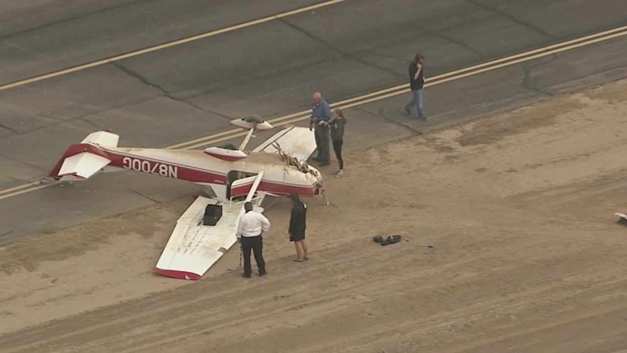 Plane lands upside-down at Chandler Airpark
