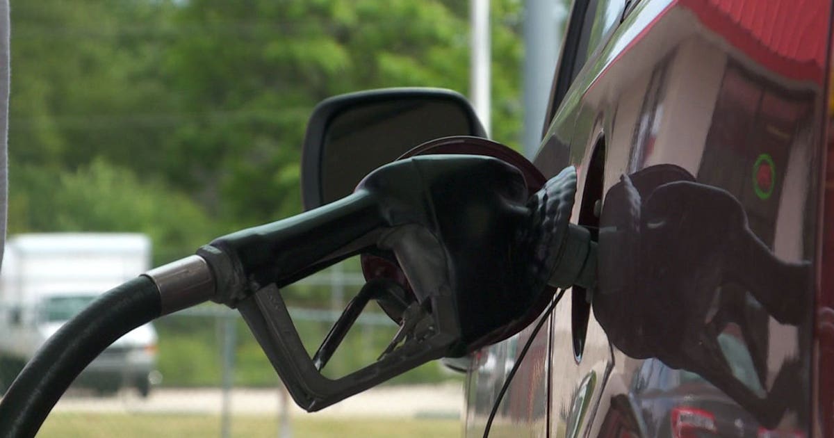 Pain at the pump: Some lawmakers push for gas tax holiday amid high ...