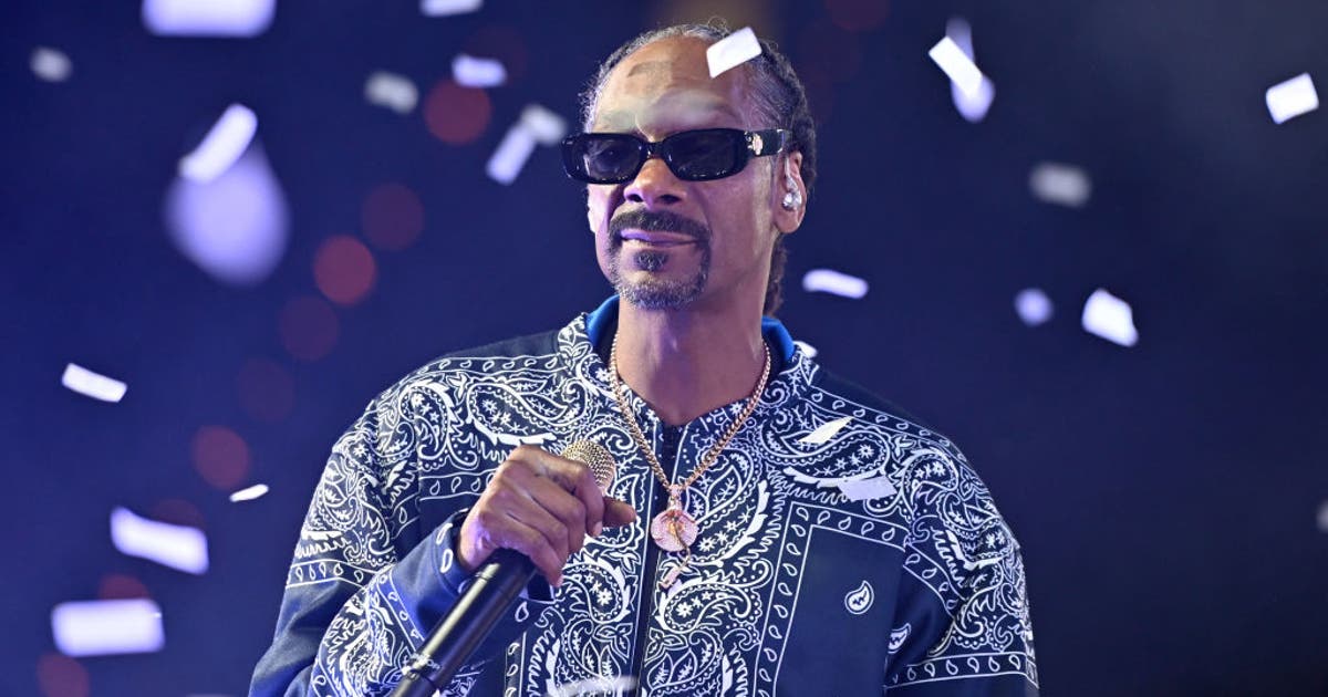 Snoop Dogg takes over Death Row Records, label that launched his career ...