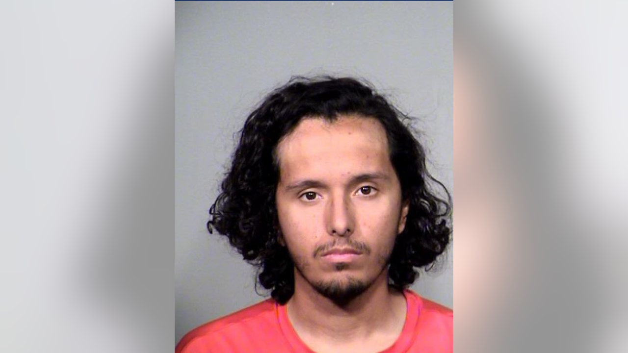 High school coach arrested: Mesa Police officials accuse man of luring ... High school coach arrested: Mesa Police officials accuse man of luring ...