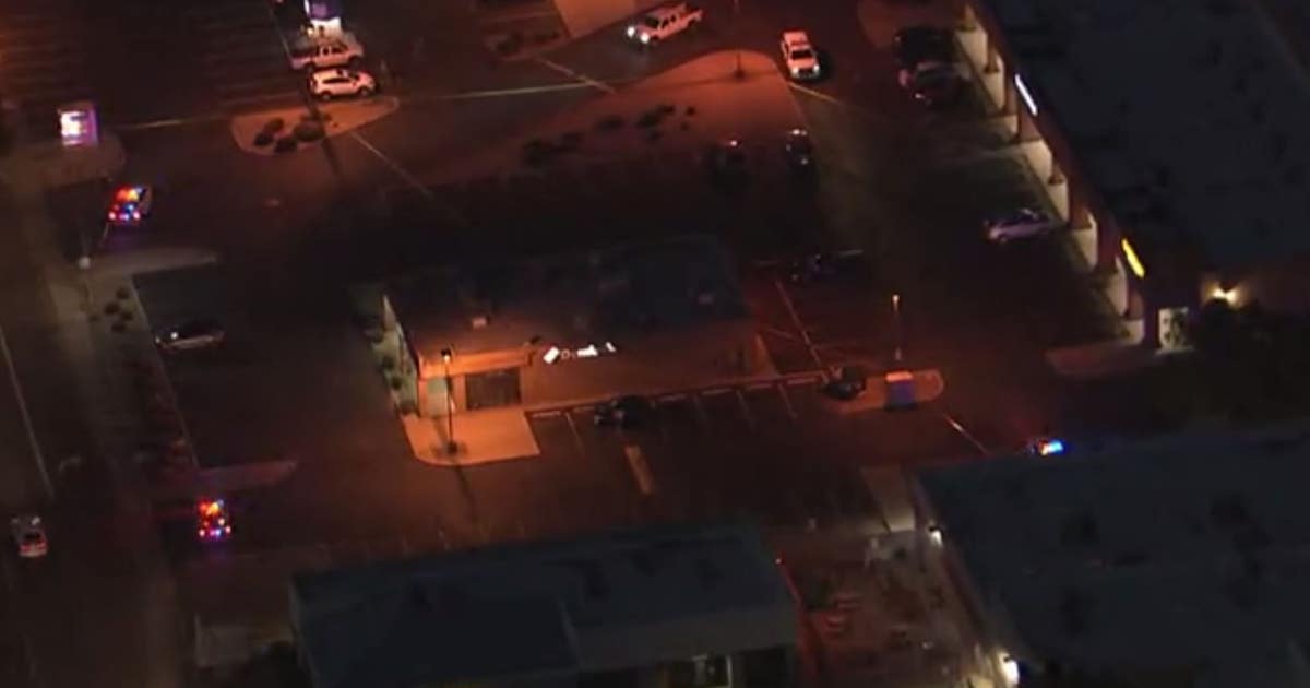 Man, woman dead in murder-suicide at north Phoenix apartment complex ...