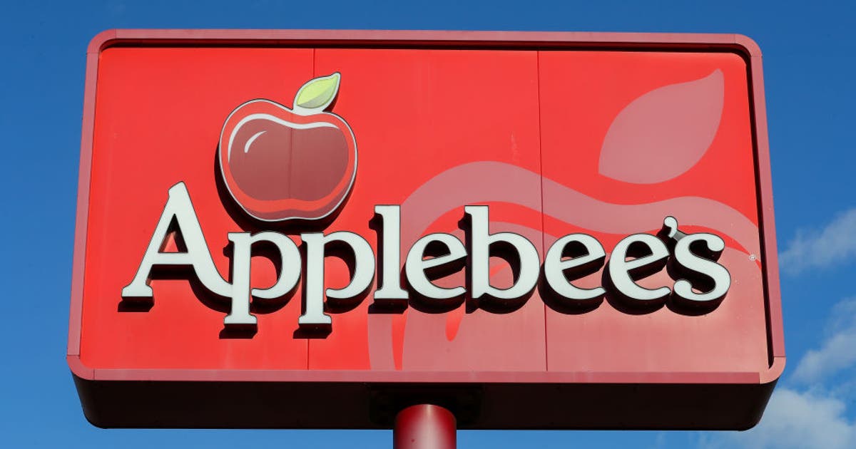Applebee’s franchisee worker fired over email speculating longer hours ...