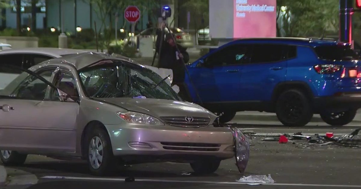 Woman dead, man hurt in central Phoenix hit-and-run crash | FOX 10 Phoenix