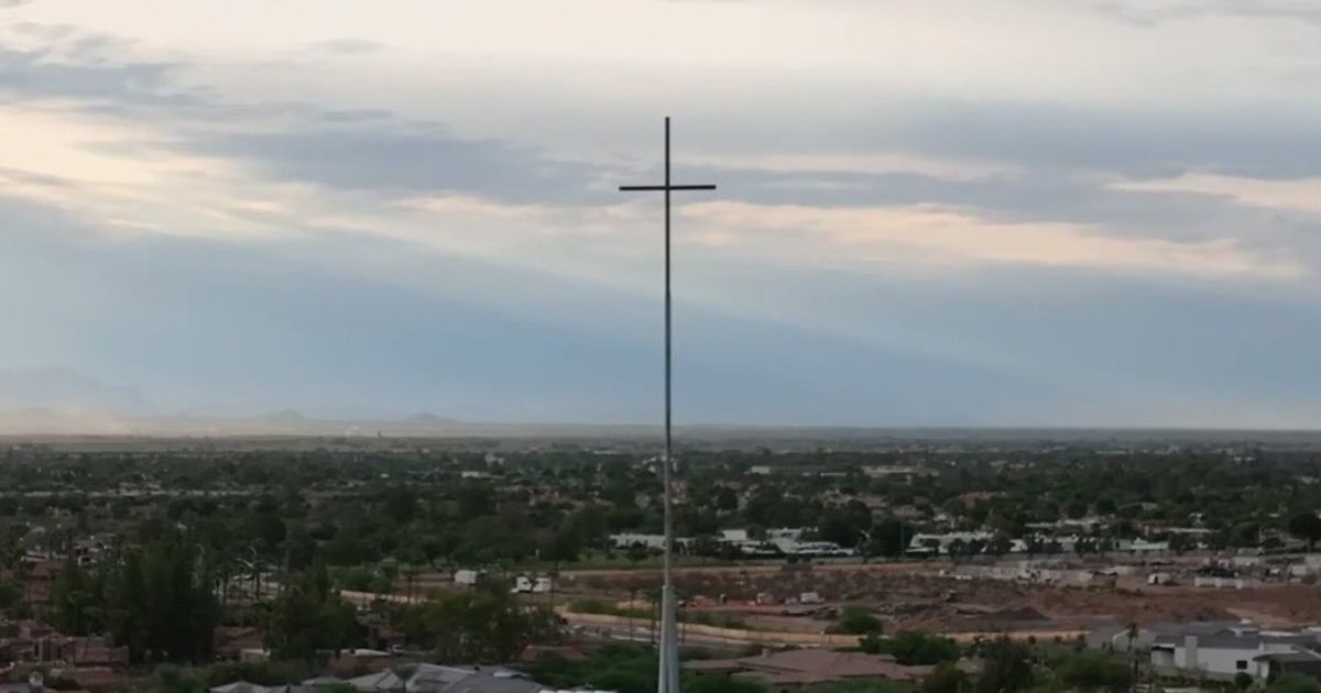 Iconic 77-foot tall Paradise Valley church spire to be preserved | FOX ...