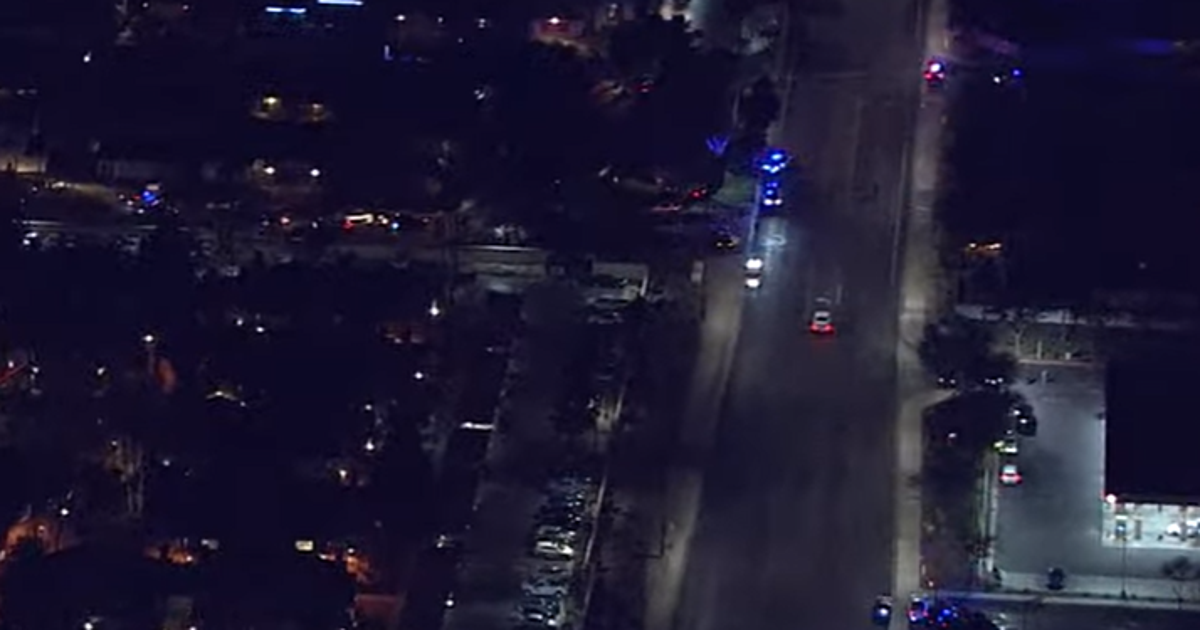 1 officer shot in the leg, suspect dead in gunfire exchange with police ...
