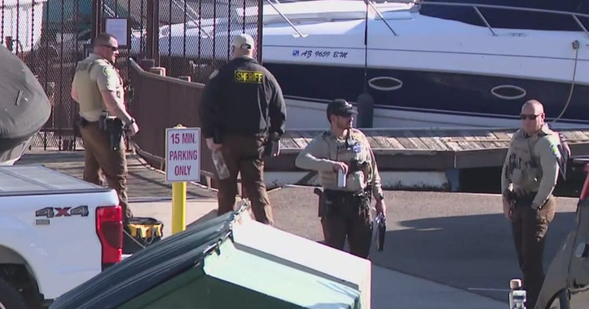 3 found dead on houseboat on Saguaro Lake; carbon monoxide poisoning ...