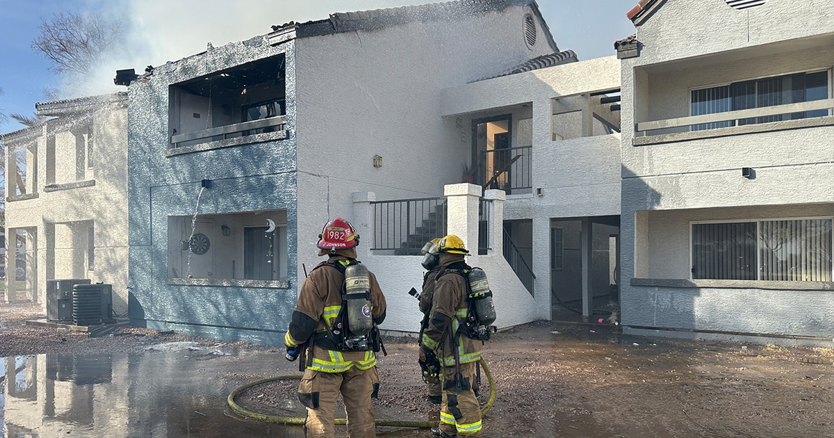 Firefighters from multiple cities battled Ahwatukee apartment fire ...