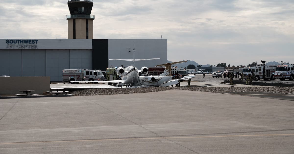 Scottsdale Airport: Plane crashes into another plane, killing 1 ...
