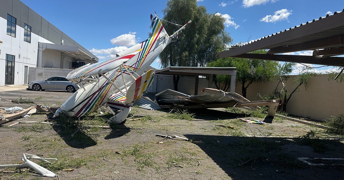 Pilot injured in north Phoenix plane crash near Deer Valley Airport ...