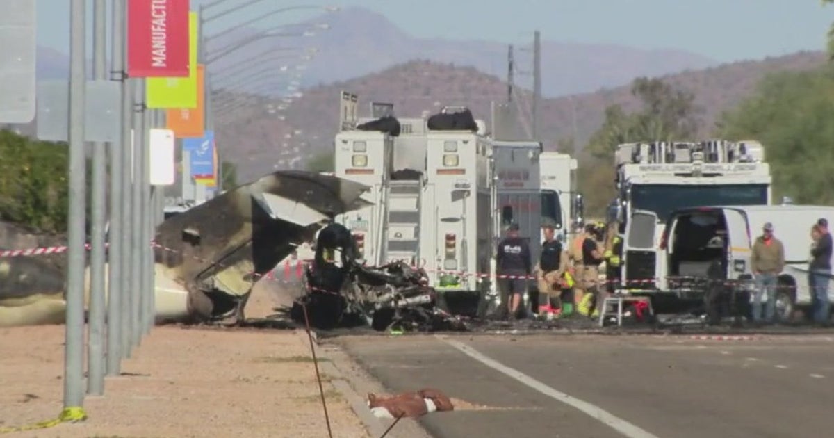 Victims' families seek more than $360M in deadly Falcon Field Airport ...