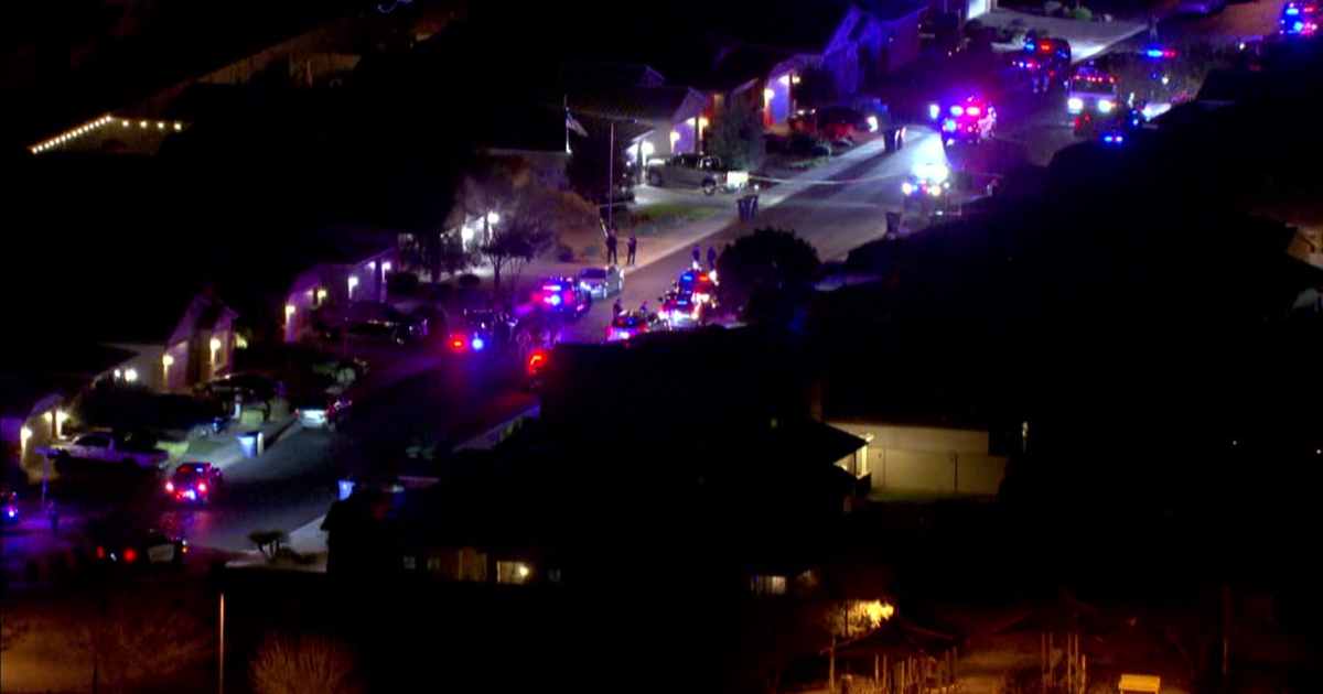 Queen Creek police shoot, kill armed hit-and-run suspect | FOX 10 Phoenix