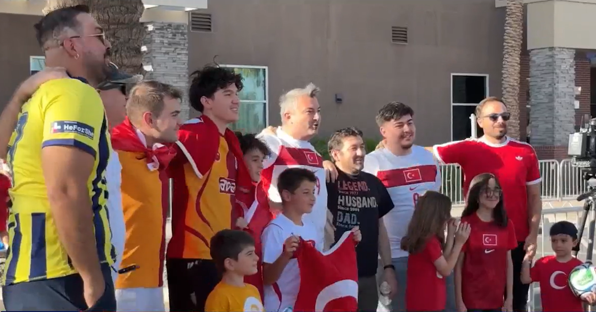 Turkish men's national soccer team arrives in Mesa for World Cup ...