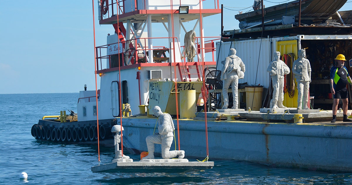 'Circle of Heroes' underwater memorial to form artificial reef off ...