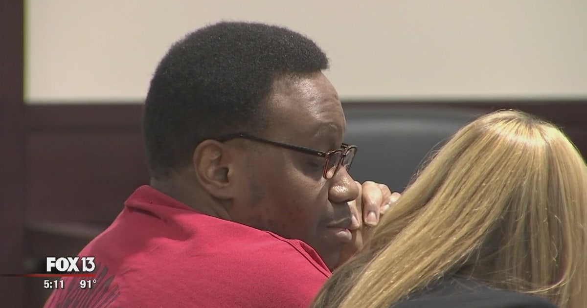 Murder defendant can use 'roid rage' defense, judge rules | FOX 13 ...