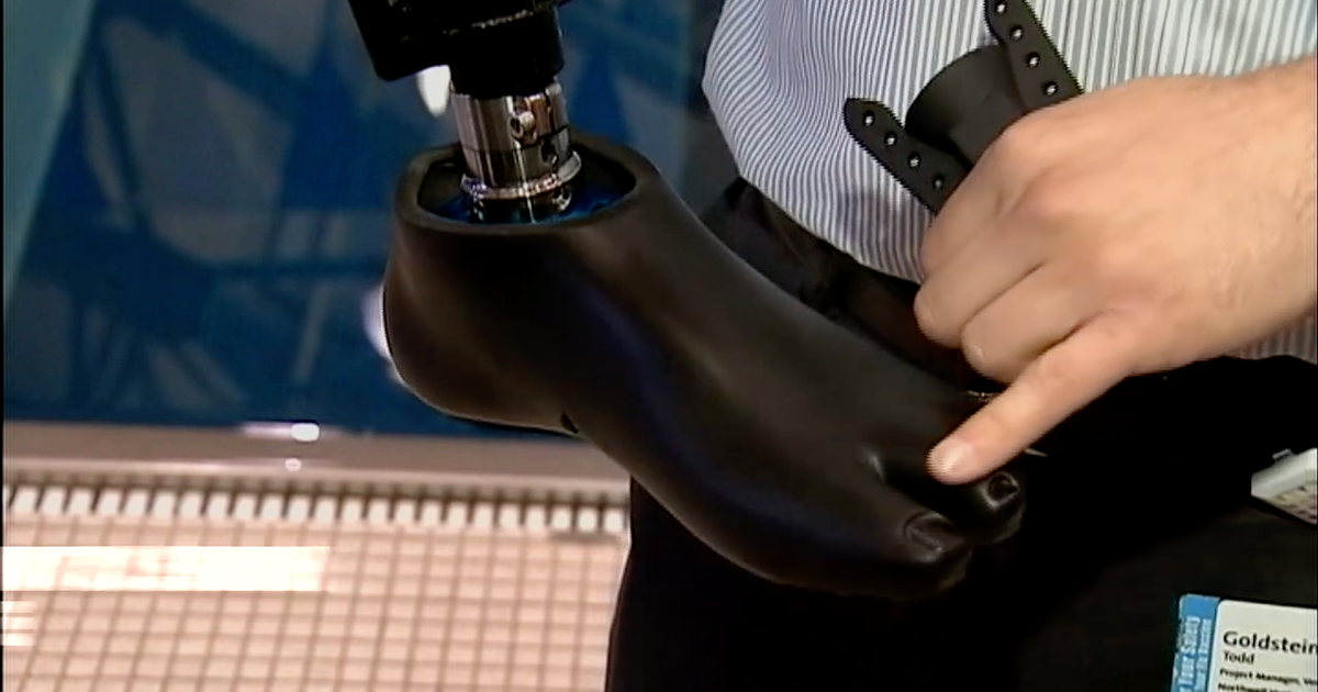 New prosthetic "fin" helps amputees swim | FOX 13 Tampa Bay