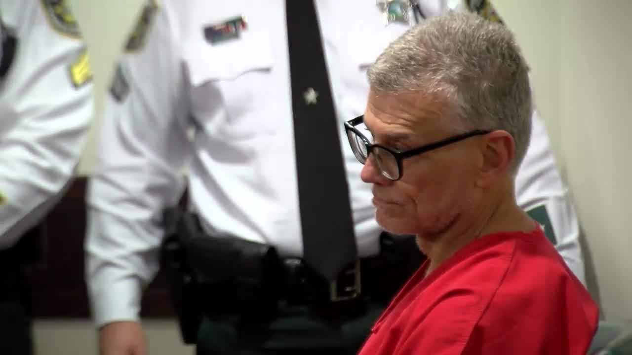 Steve Lorenzo prepares to go to trial | FOX 13 Tampa Bay