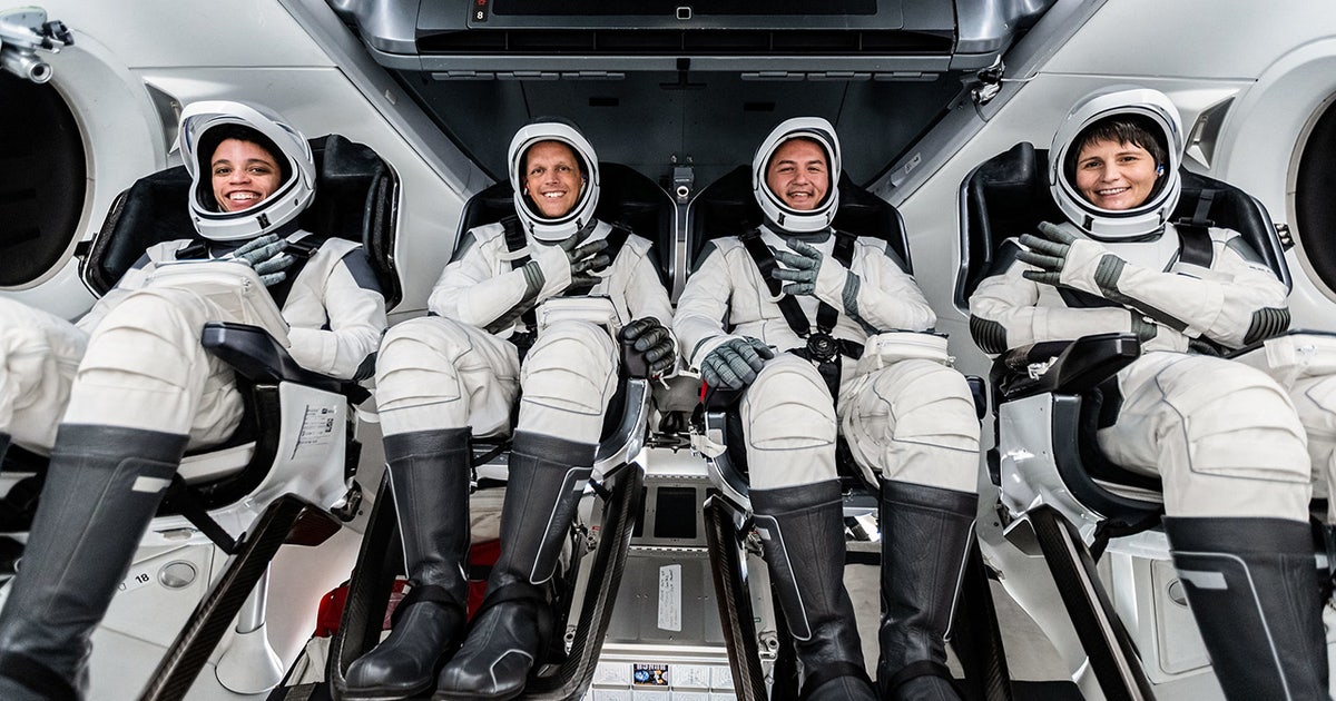 SpaceX's new Dragon capsule named 'Freedom' | FOX 13 Tampa Bay