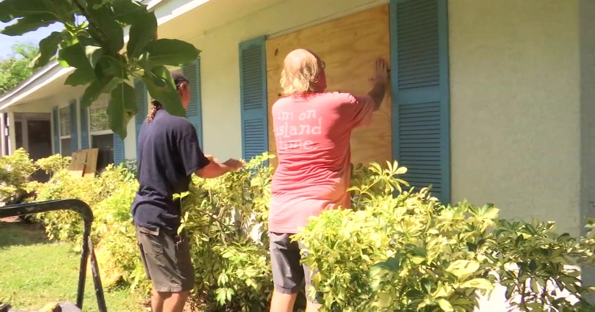 Holmes Beach prepares for storm surge coming from Hurricane Ian | FOX ...