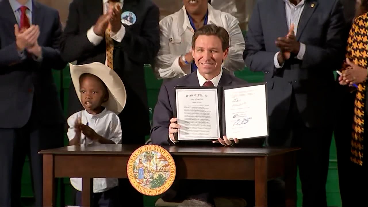 Gov. Ron DeSantis signs bill aimed at illegal immigration in Florida ...