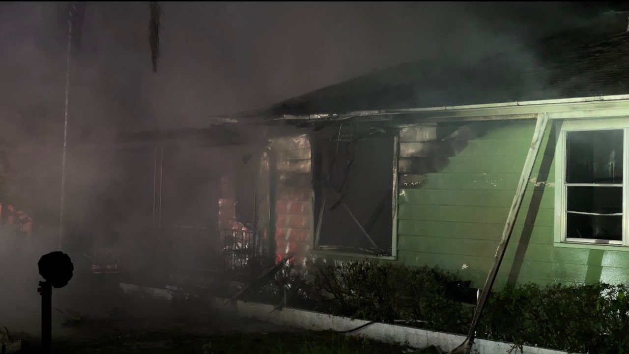 TFR: 1 killed in Tampa house fire | FOX 13 Tampa Bay