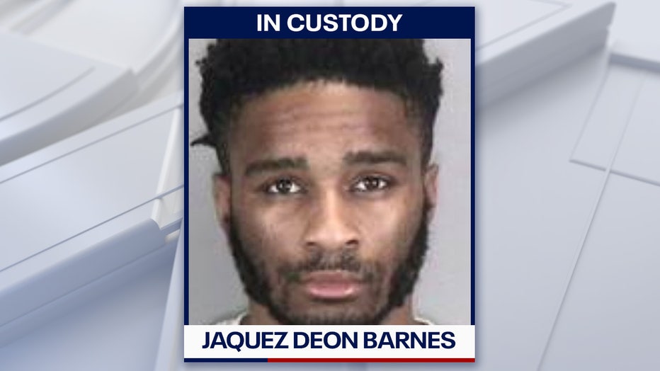 Suspect In Custody After Robbing Bradenton Bank Fleeing On Foot