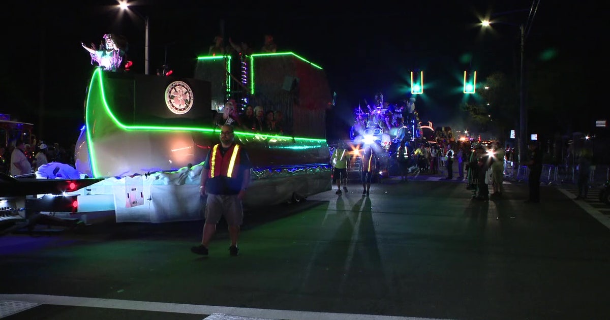 Knight Parade 2024: Here's how many were arrested as floats lit up Ybor ...