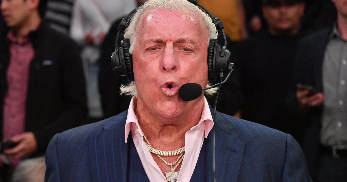 Video of Ric Flair's confrontation at Gainesville restaurant goes viral ...