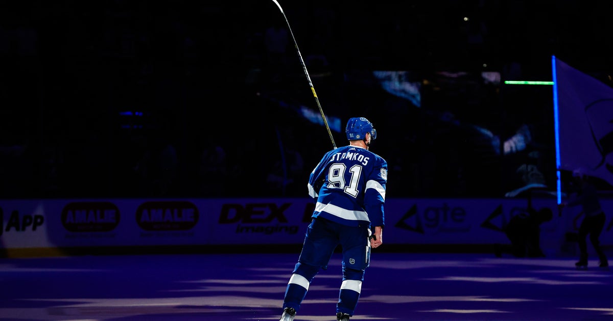 Steven Stamkos speaks out after parting with Lightning, calls situation ...