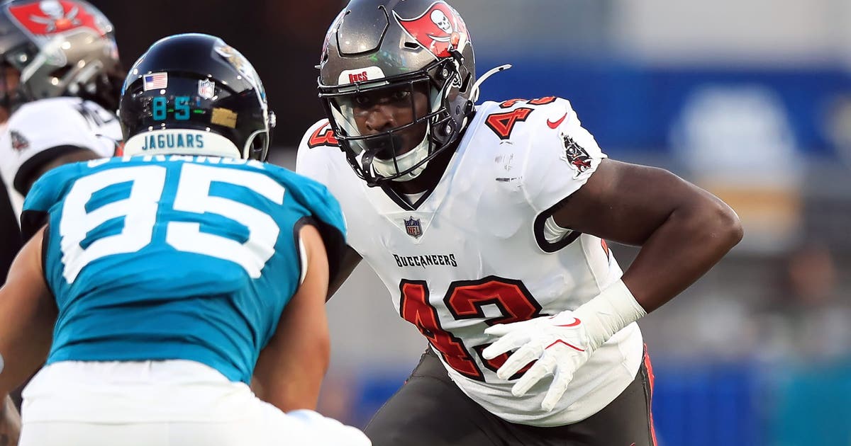 Mac Jones throws a pair of TD passes and moves closer to securing a ...