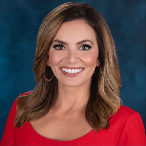 fox business anchors female