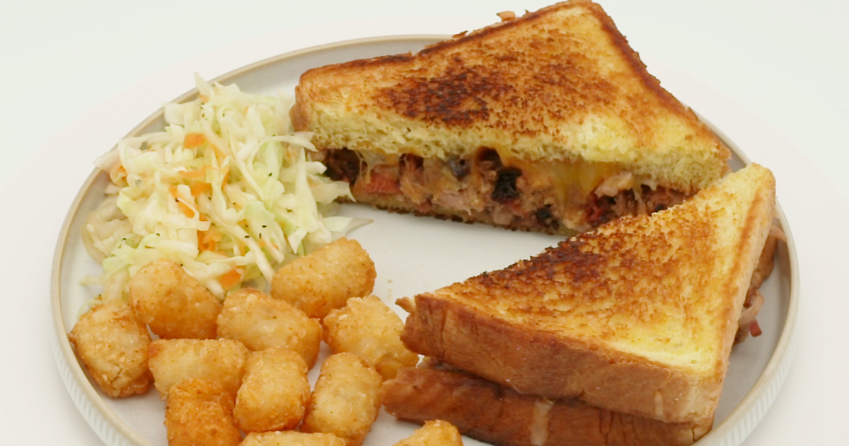 Dinner DeeAs recipe: Grilled Cheese with Pulled Pork | FOX 13 Tampa Bay