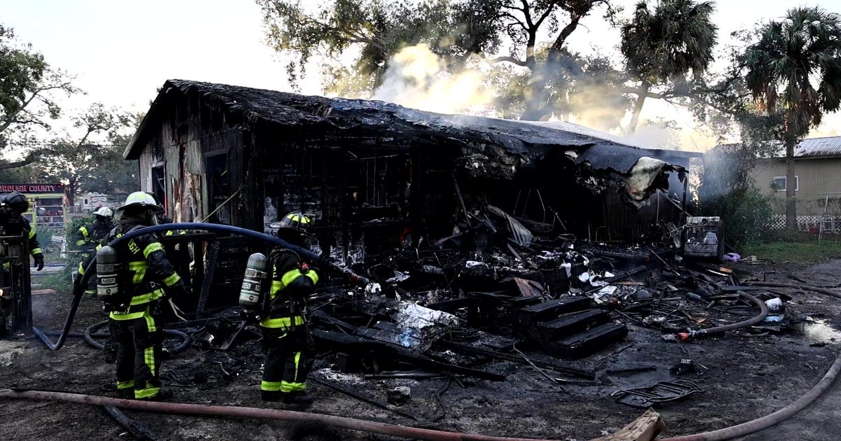 Riverview residents displaced after fire destroys home: HCFR | FOX 13 ...