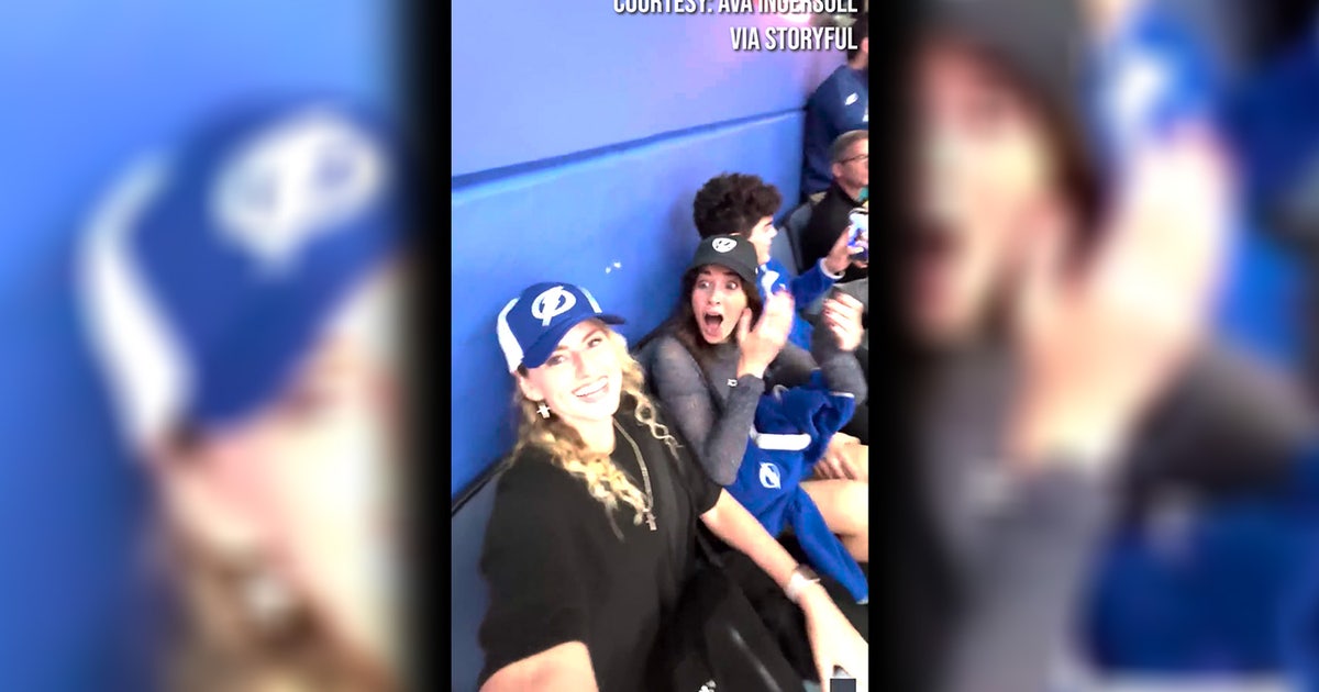 Woman living abroad in Australia surprises best friend at Lightning ...