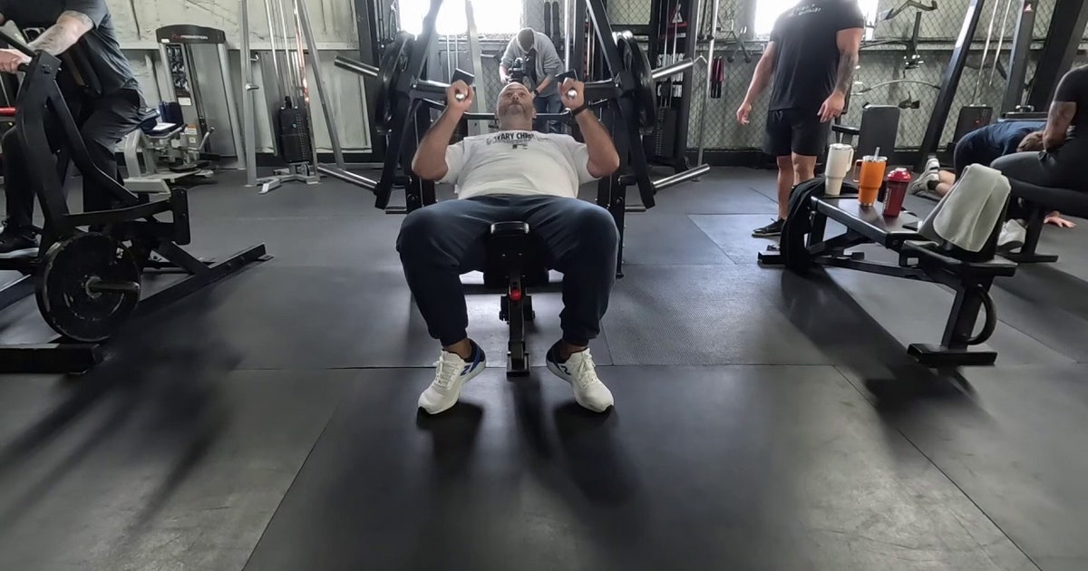 Tampa father shares 150-pound transformation in new book: ‘Not done yet ...
