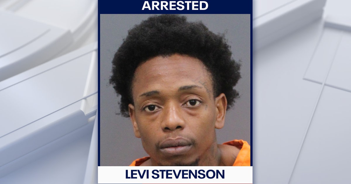 Tampa man accused of striking his girlfriend with his car following ...