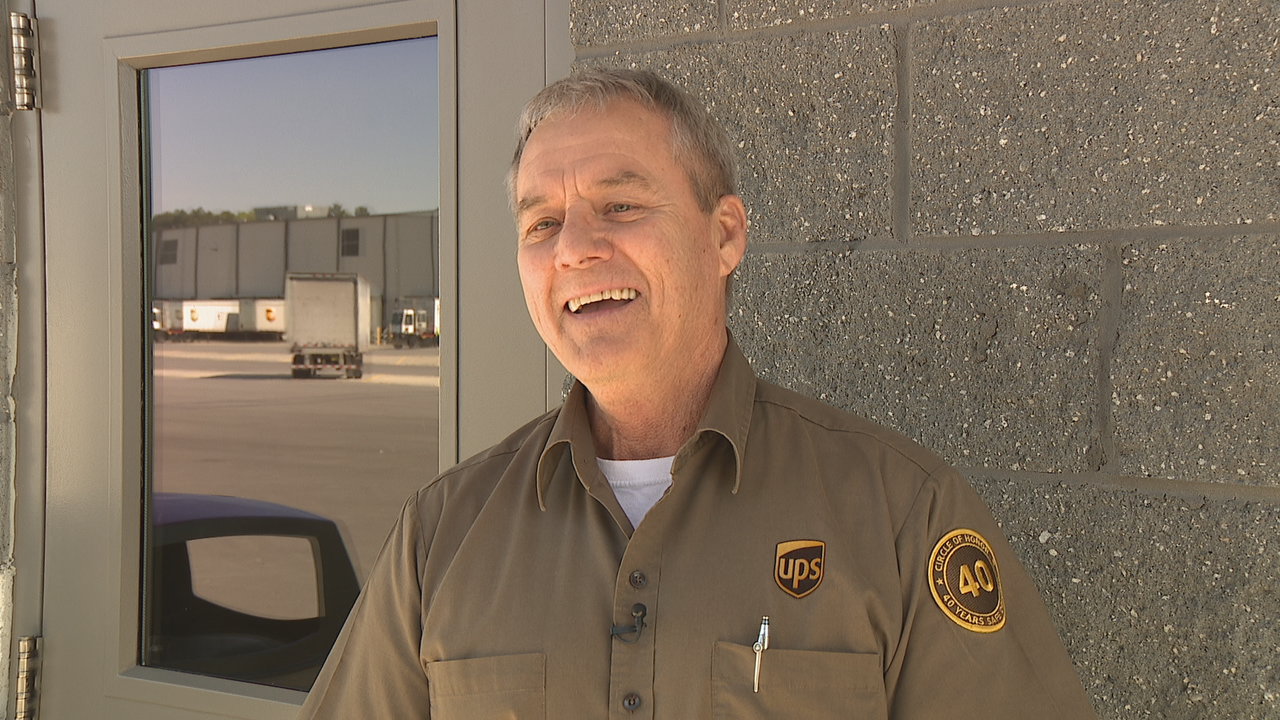Atlanta UPS driver retires after 43 years with no accidents | FOX 26 ...