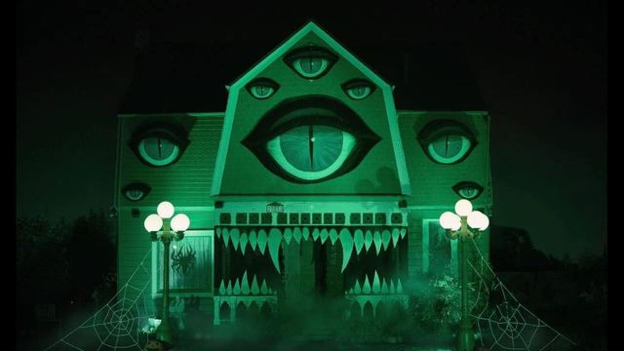 Photographer designs unforgettable haunted house | FOX 26 Houston