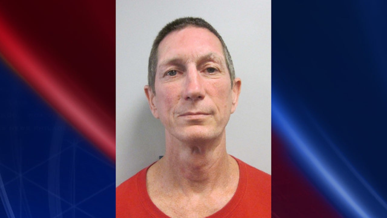 Authorities Sex Offender Removed Ankle Monitor Left Houston Halfway