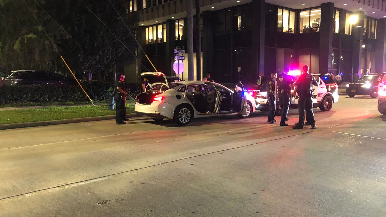 One person detained following hourlong chase in Houston | FOX 26 Houston