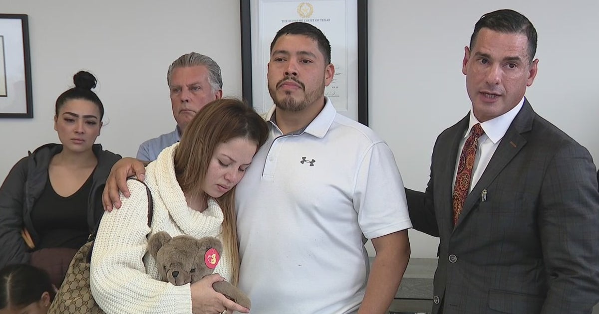 Family of 9-year-old Arlene Alvarez, shot and killed by a robbery ...