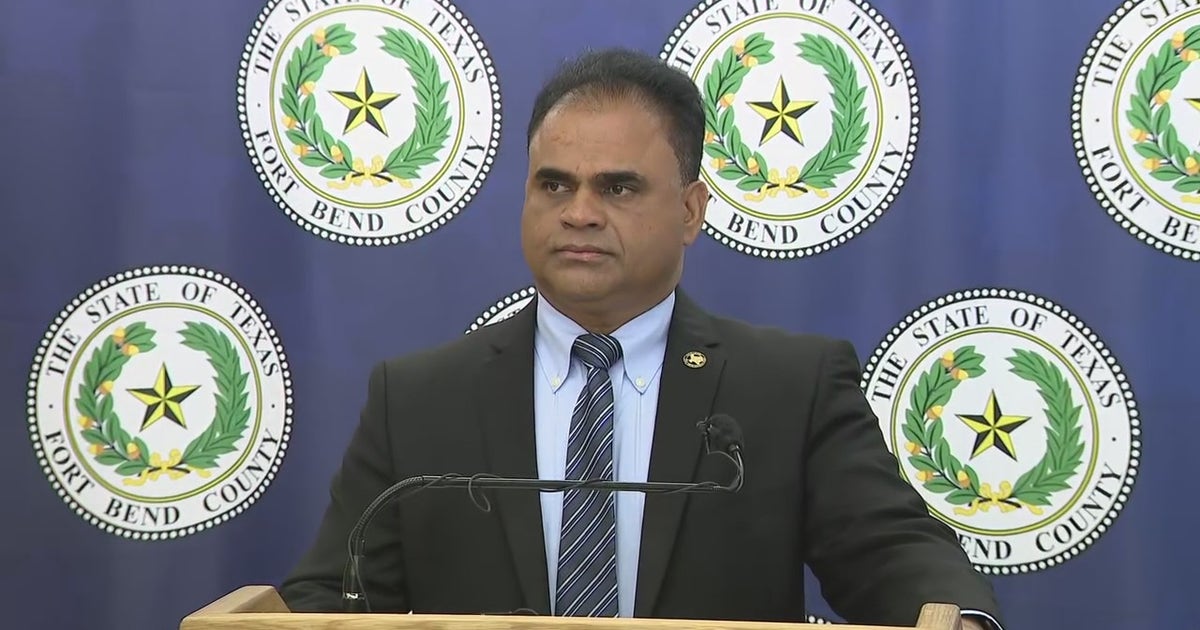 Jury deliberates in KP George money laundering trial | FOX 26 Houston